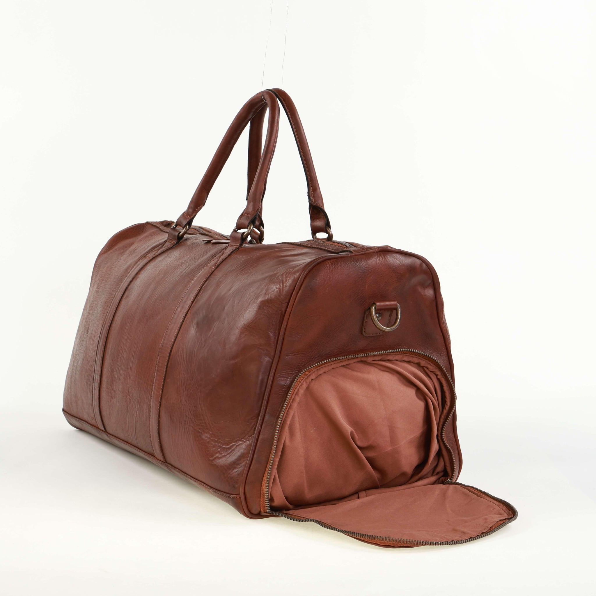 Shop Classic Leather Duffle - SKU : LDB-LUBP1-BLK - Leather Duffel Bags ...